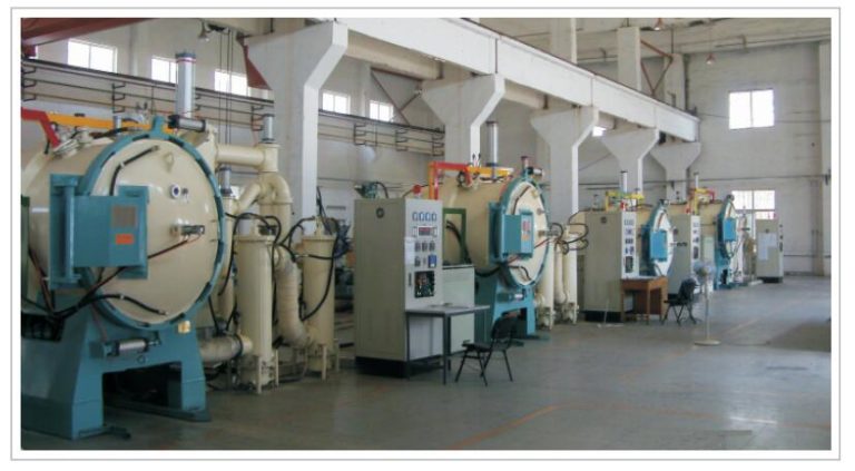 High Temperature Vacuum Sintering Furnace - SIMUWU Vacuum Furnace