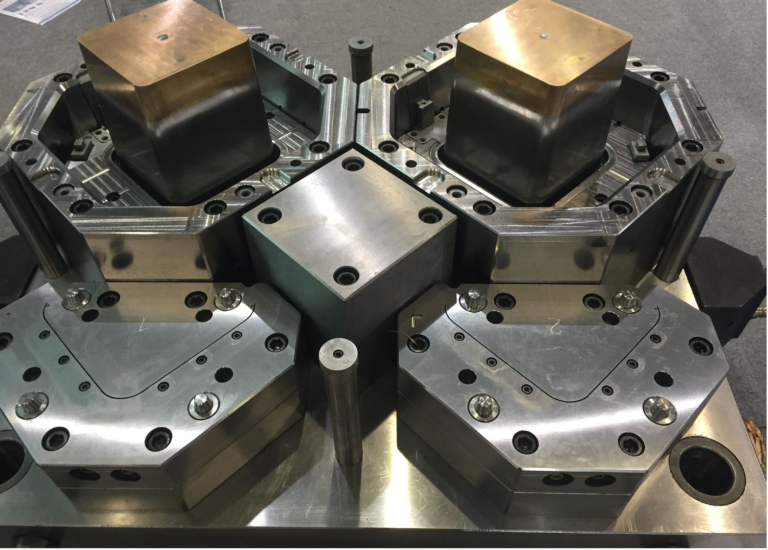 Vacuum heat treatment process of plastic mold parts - SIMUWU Vacuum Furnace