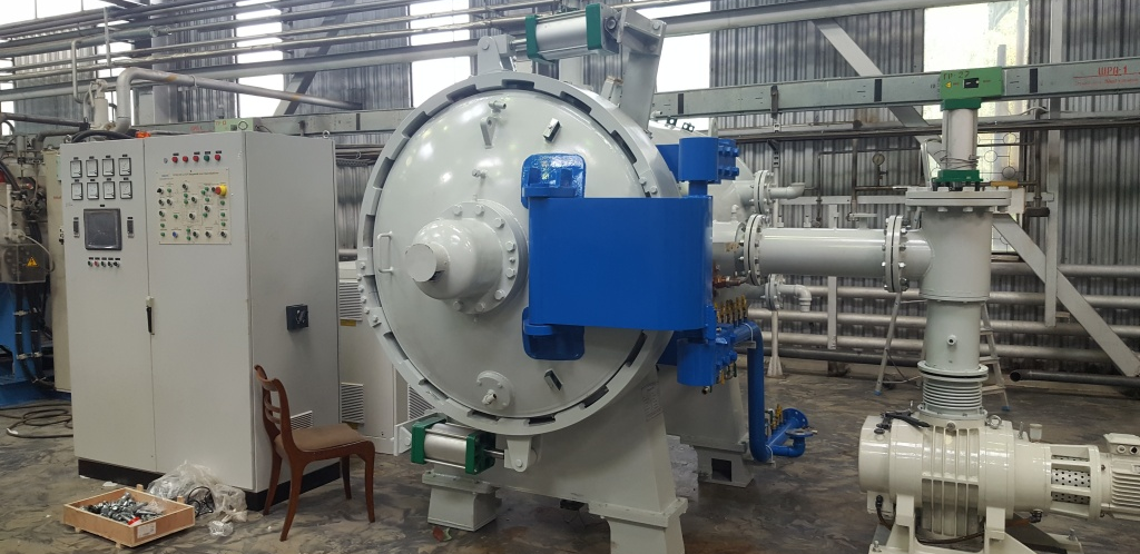 Which process should be used for quenching after vacuum carburizing?