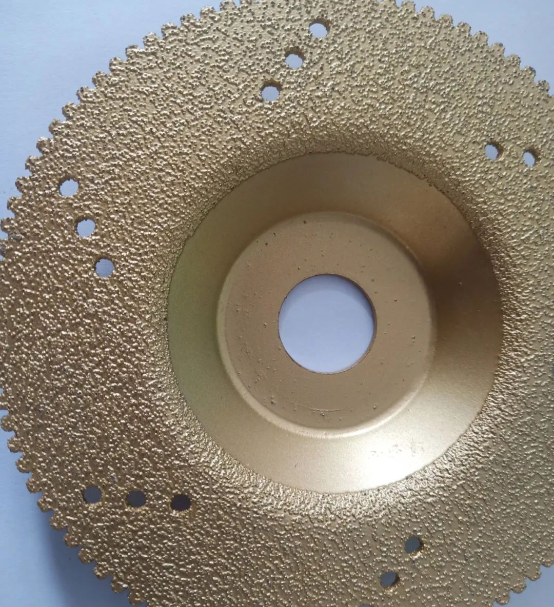 Vacuum brazing technology of diamond tools - SIMUWU Vacuum Furnace